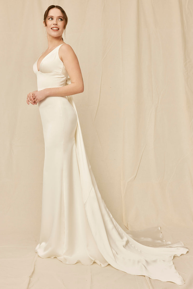 Louise – Lovenote Bride